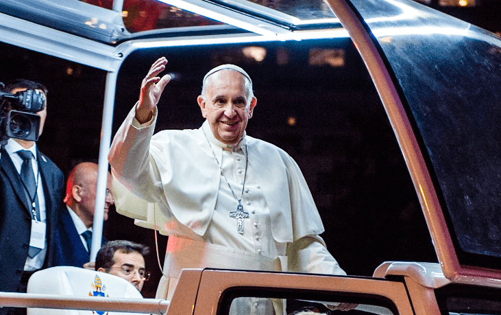 How I photographed the POPE | Fro Knows Photo